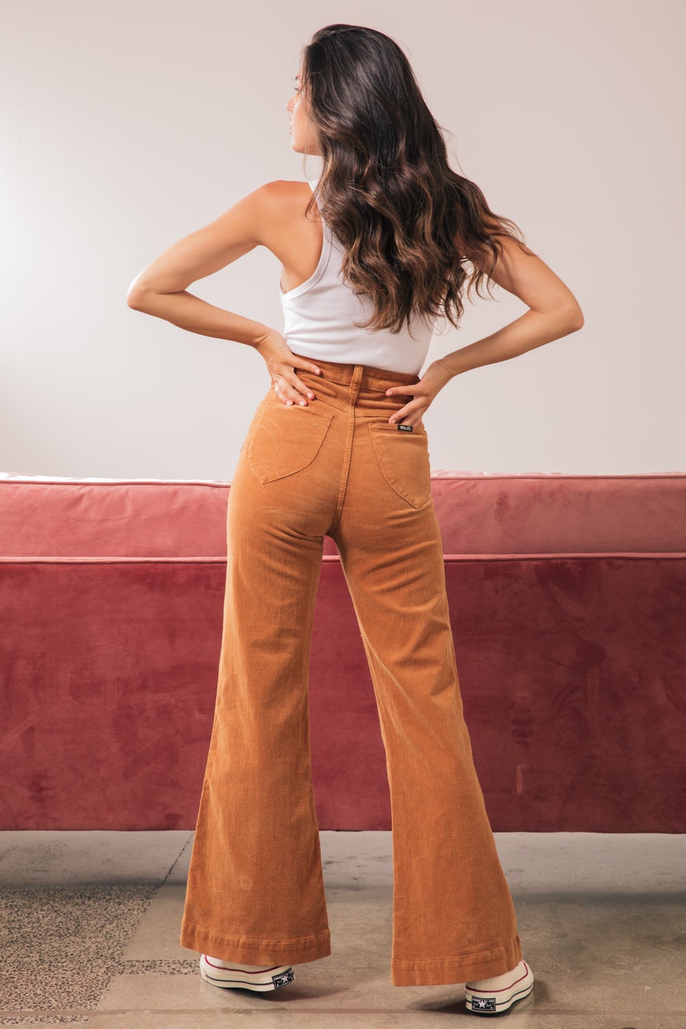 How to rock flares this season