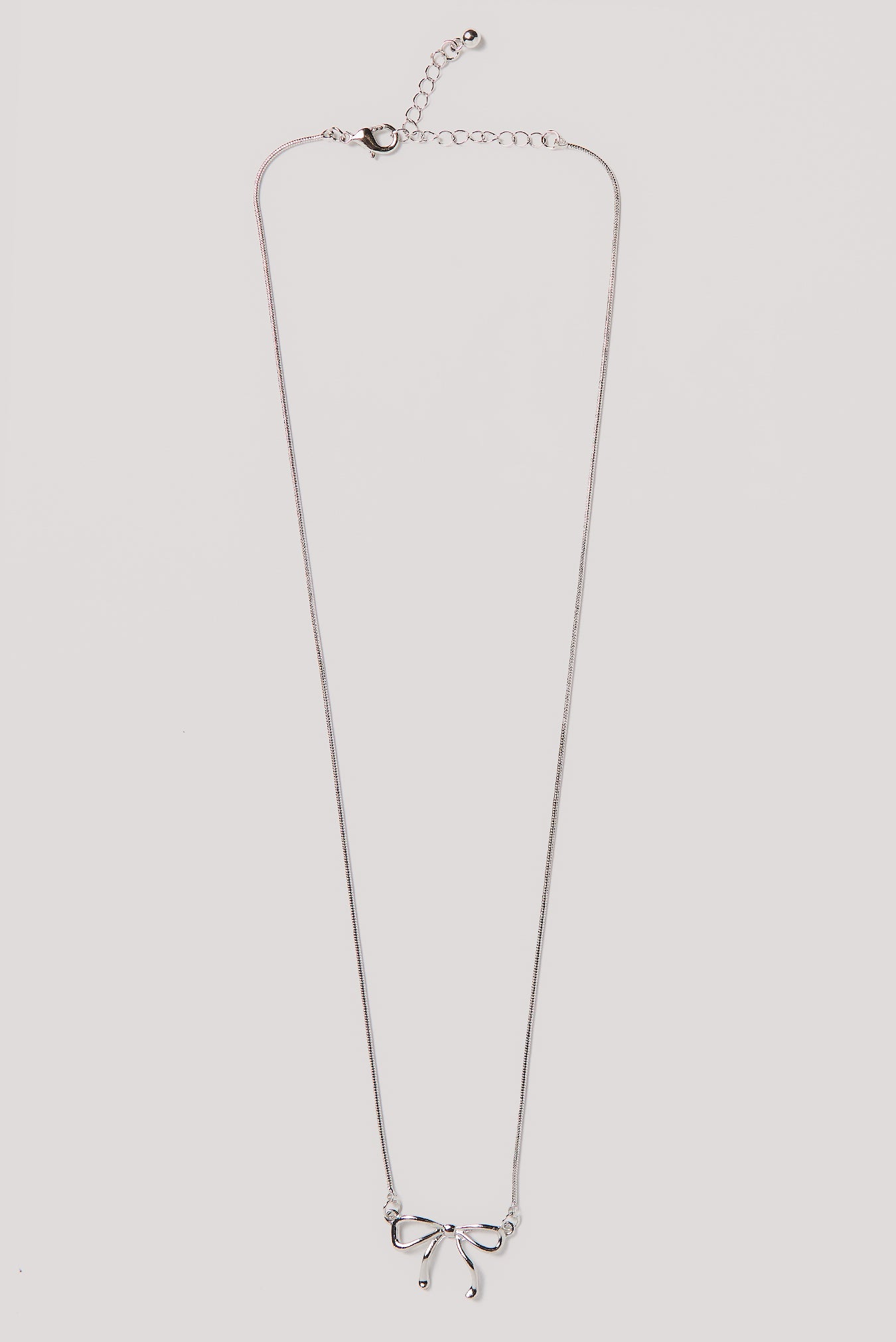 Snake Chain Bow Necklace | North Beach