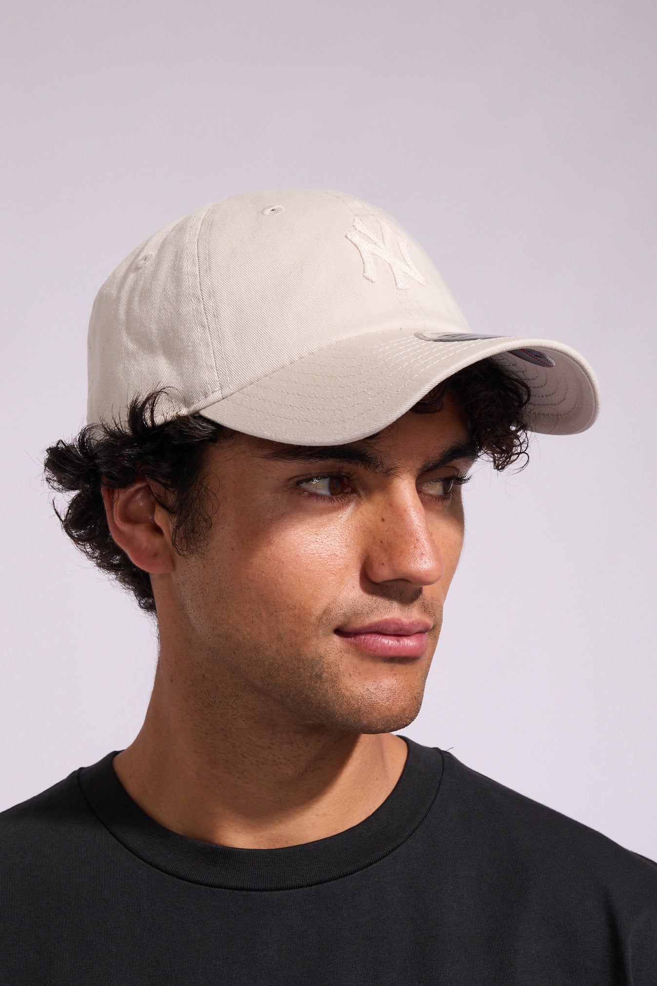 Casual Classic New York Yankees Chainstitch Cap | North Beach