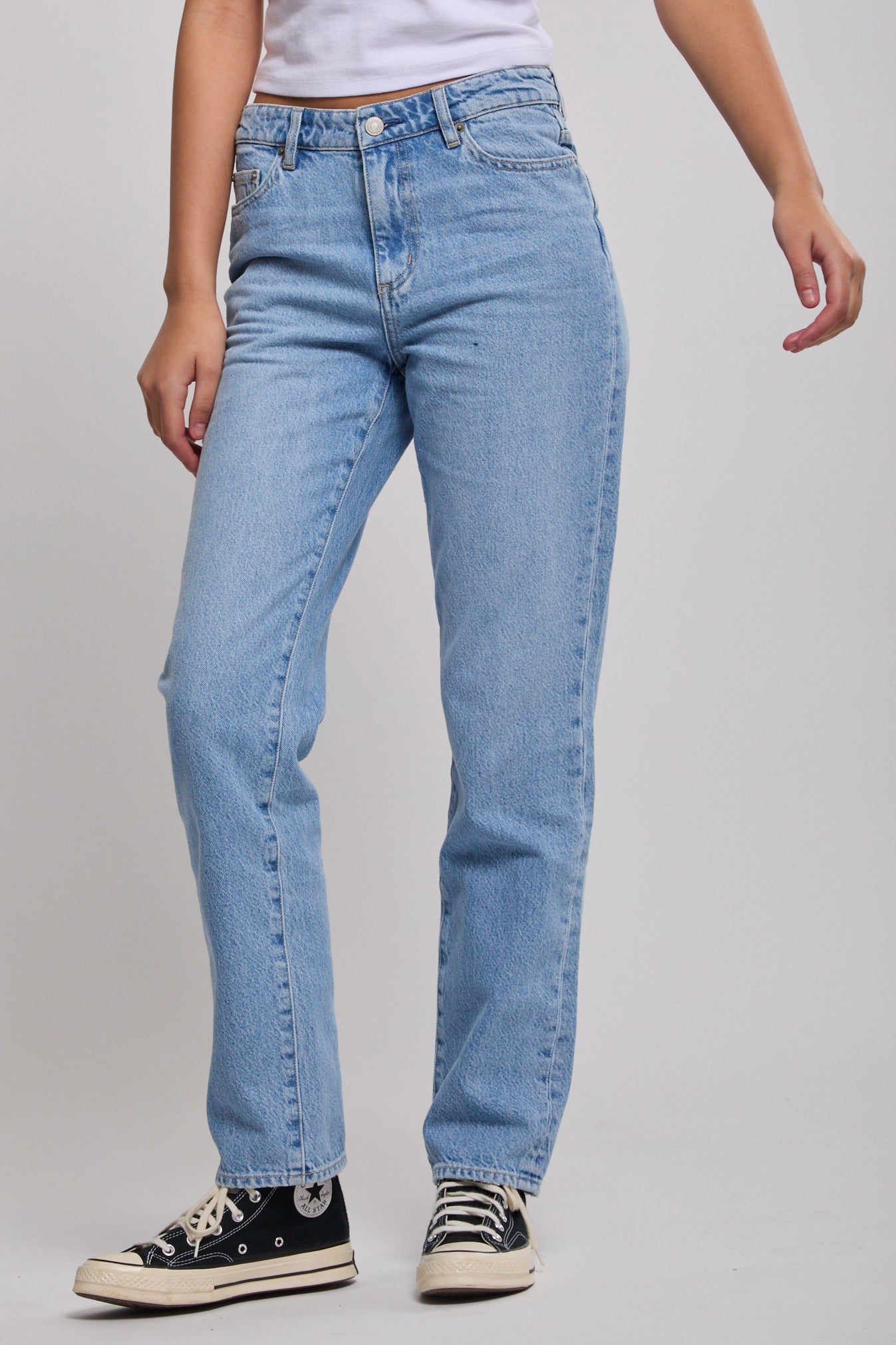 Mid Slim Jeans | North Beach