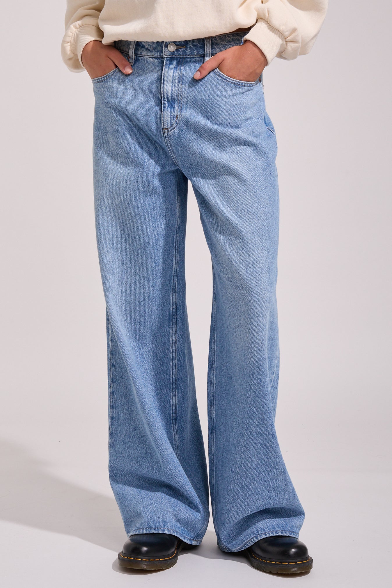 Mid Slouch Jeans | North Beach