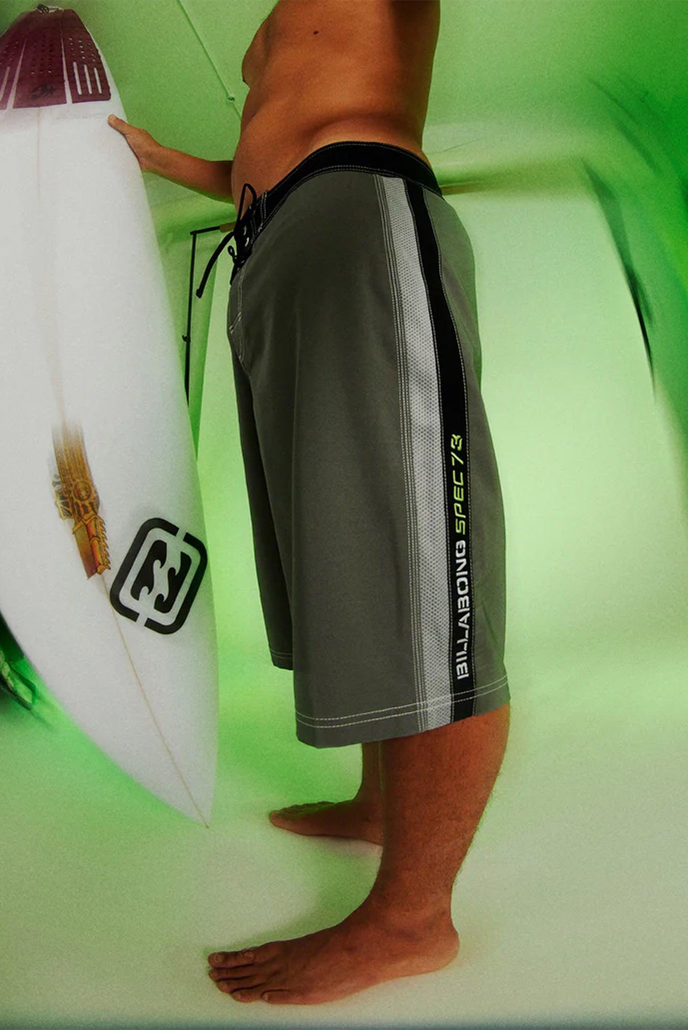 Spec 73 Pro 22" Boardshorts | North Beach